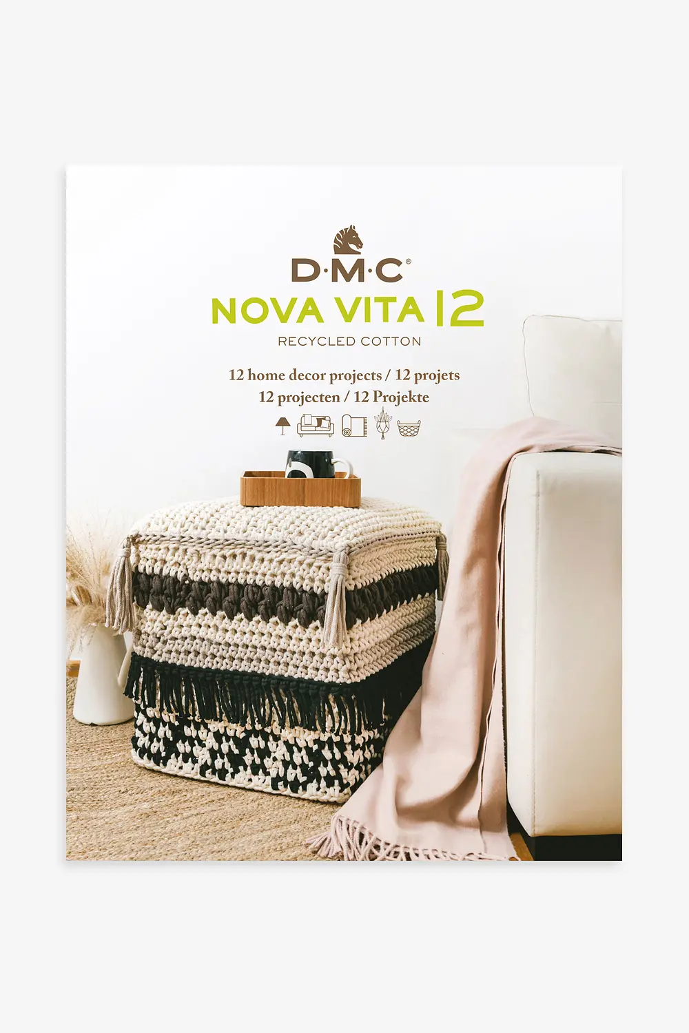 Nova Vita 12 Book - DMC