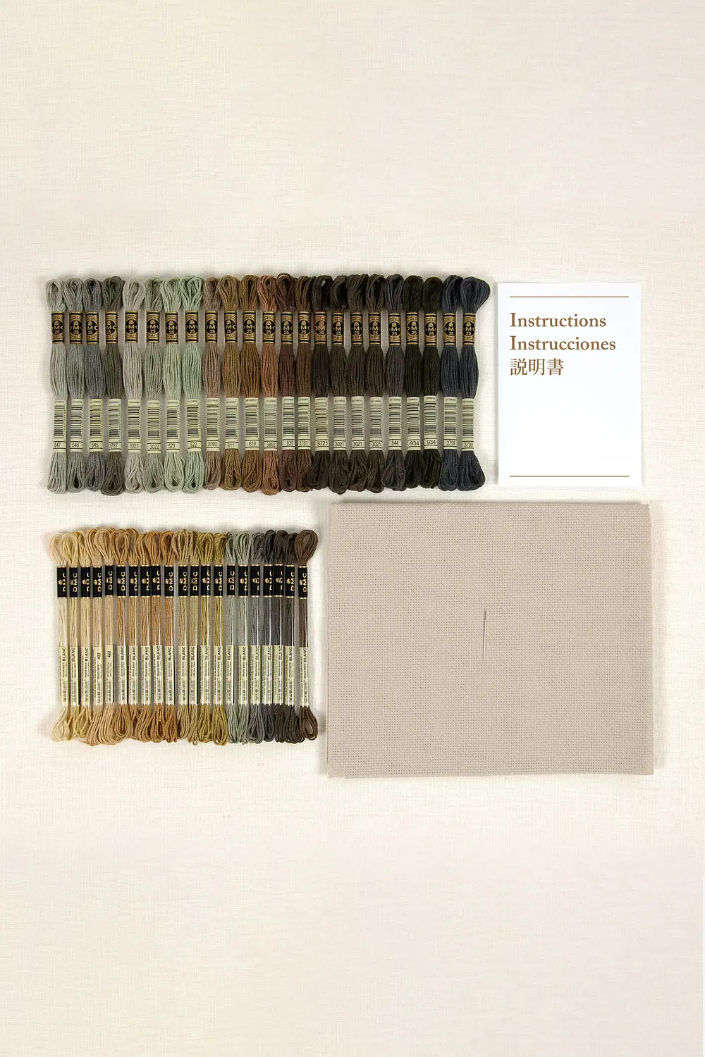 DMC×ルーヴル美術館 – レオナルド・ダ・ヴィンチ「モナ・リザ」 / クロスステッチキット（上級） - DMC